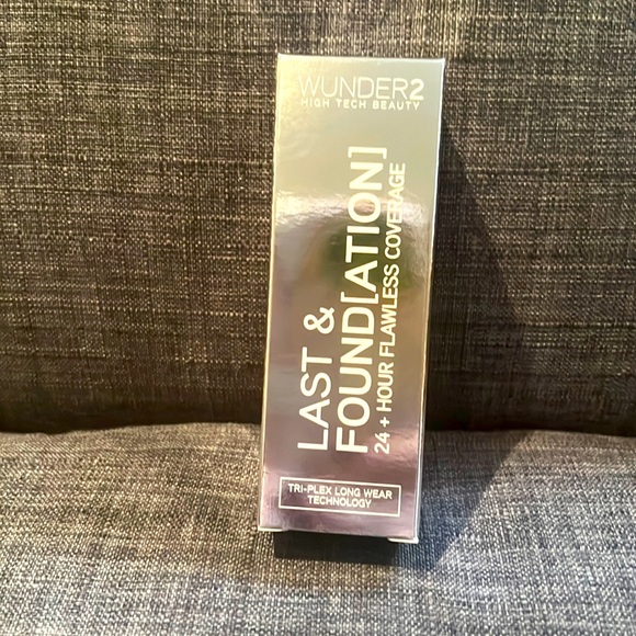 Wunder2 | Makeup | Wunder2 Last Foundation Color Porcelain | Poshmark